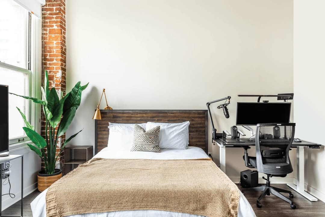 Anyplace: Flexible-Term Furnished Apartments for Remote Workers